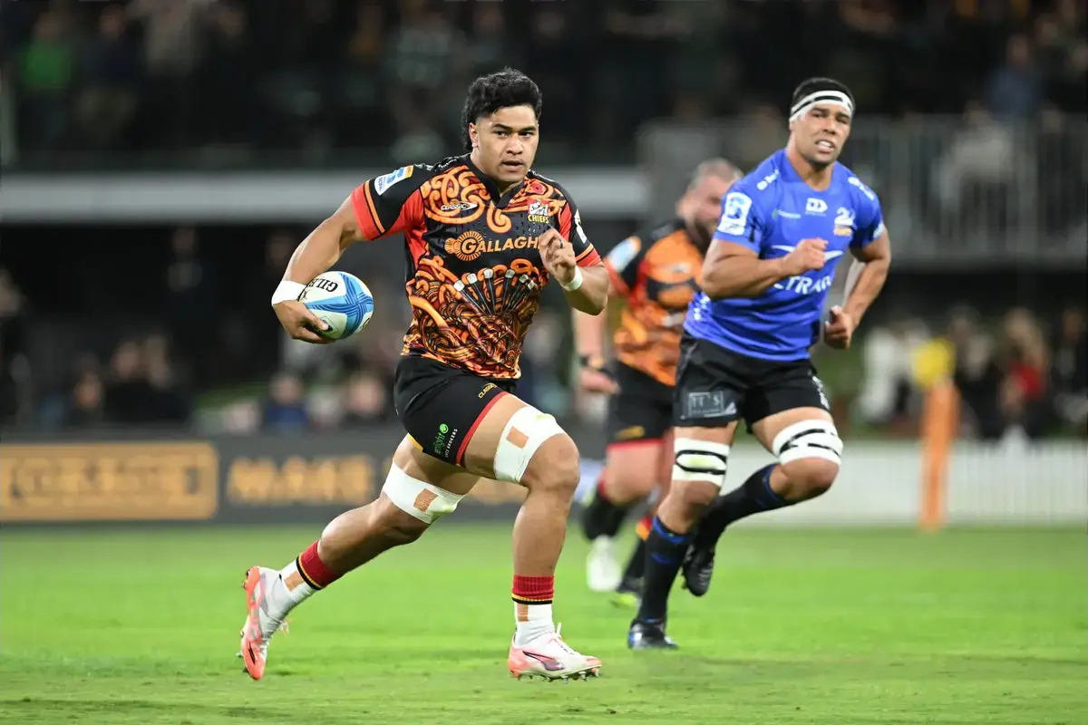 Super Rugby Team News - Round 16: Wallace Sititi captains Chiefs for ...
